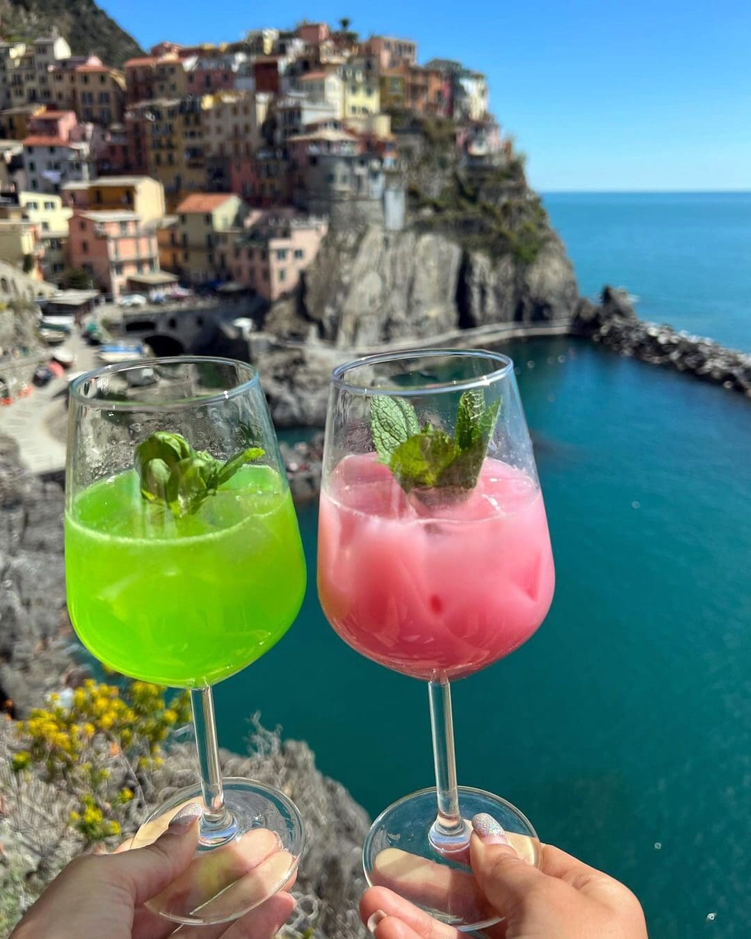 The Best Bars in Cinque Terre, Italy: A Nightlife Guide - Travel Spill